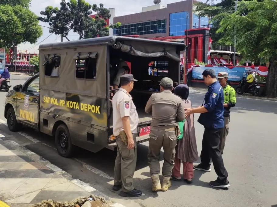 Portal Berita Resmi Pemerintah Kota Depok - Lewat Operasi Gabungan, Satpol PP dan Dinsos Depok ...